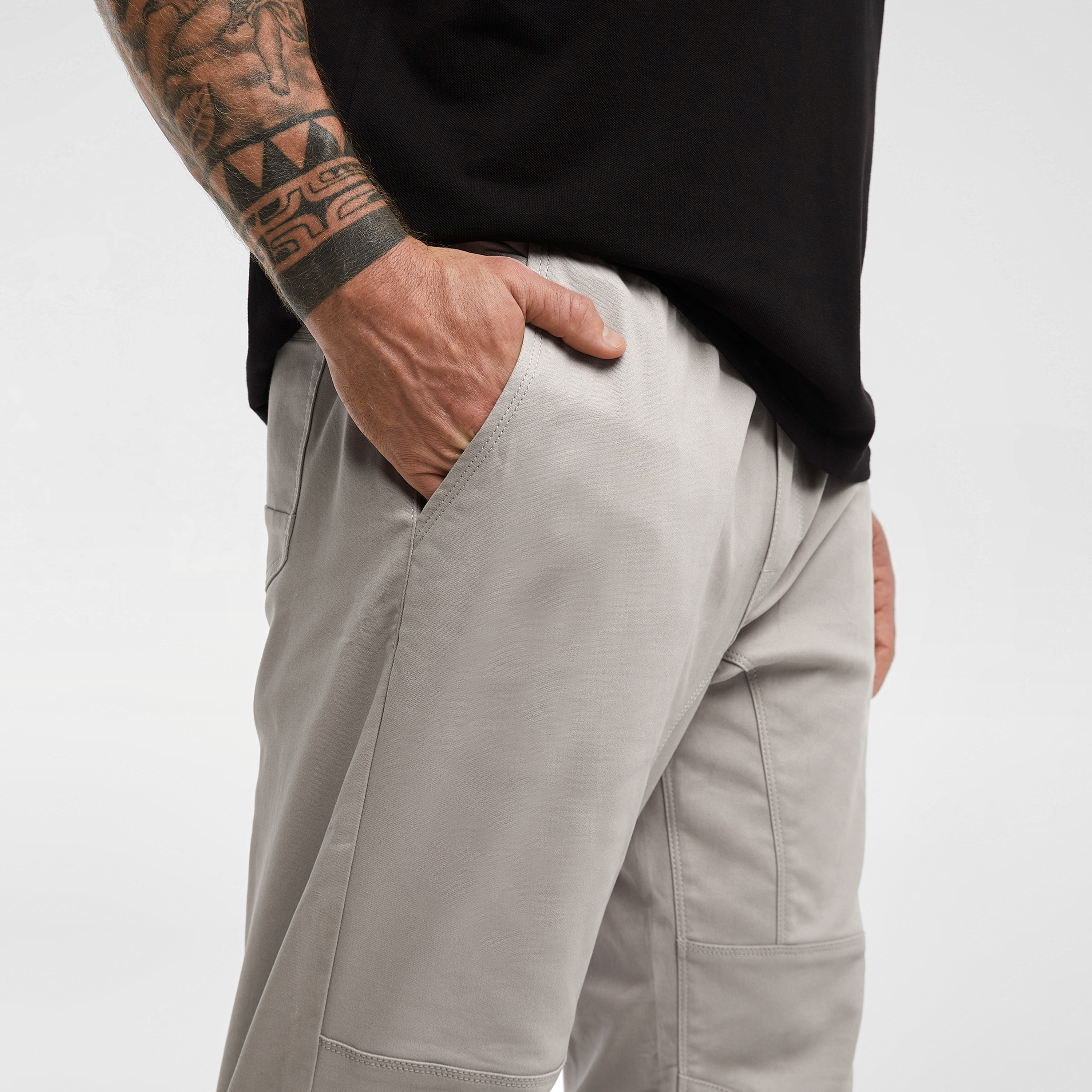Ice Colton Elastic Waist Cuffed Pants | AXL+CO