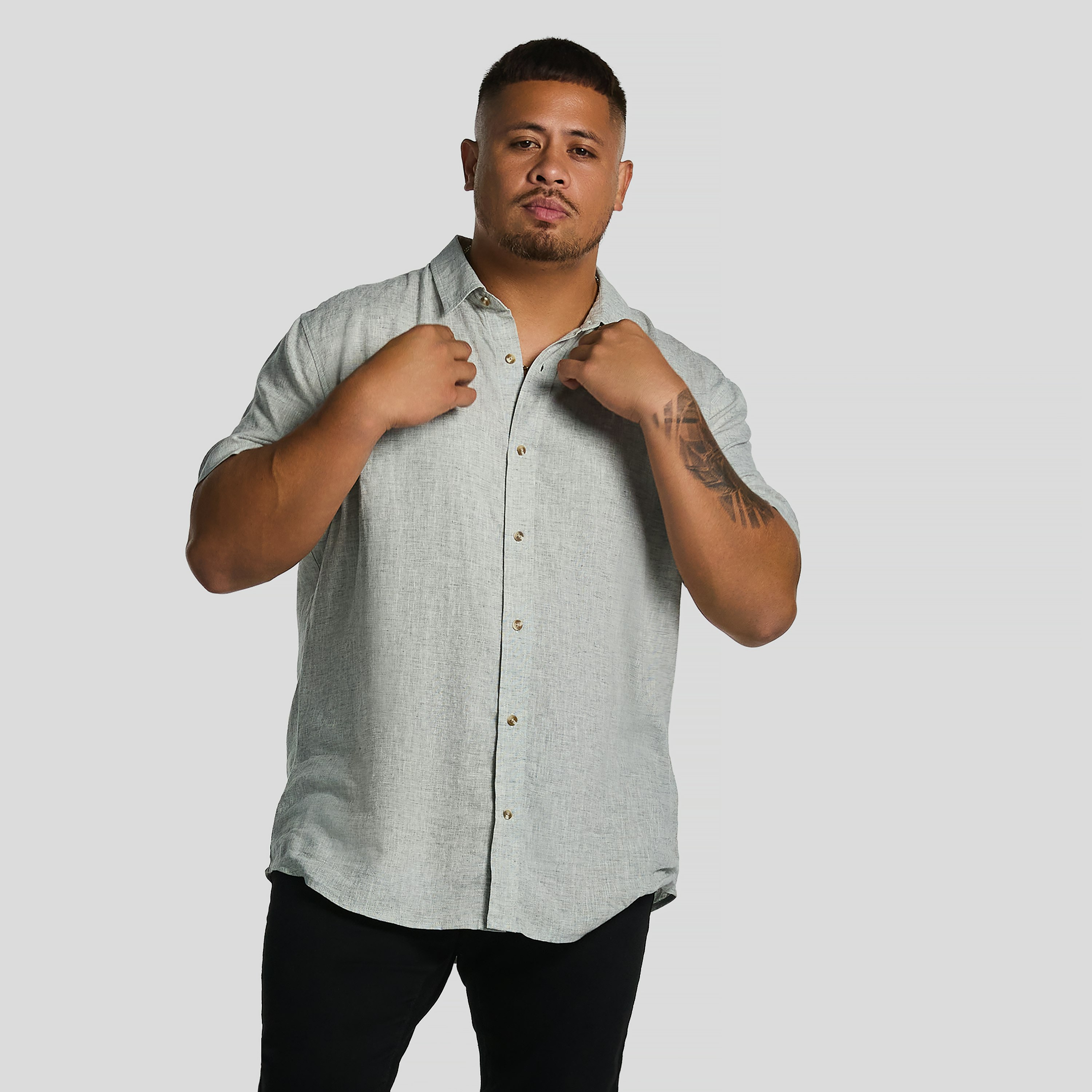 Light Green Kieran Linen Blend Short Sleeve Shirt | AXL+CO by Connor
